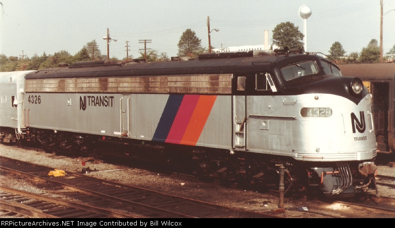 NJT E8A 4326